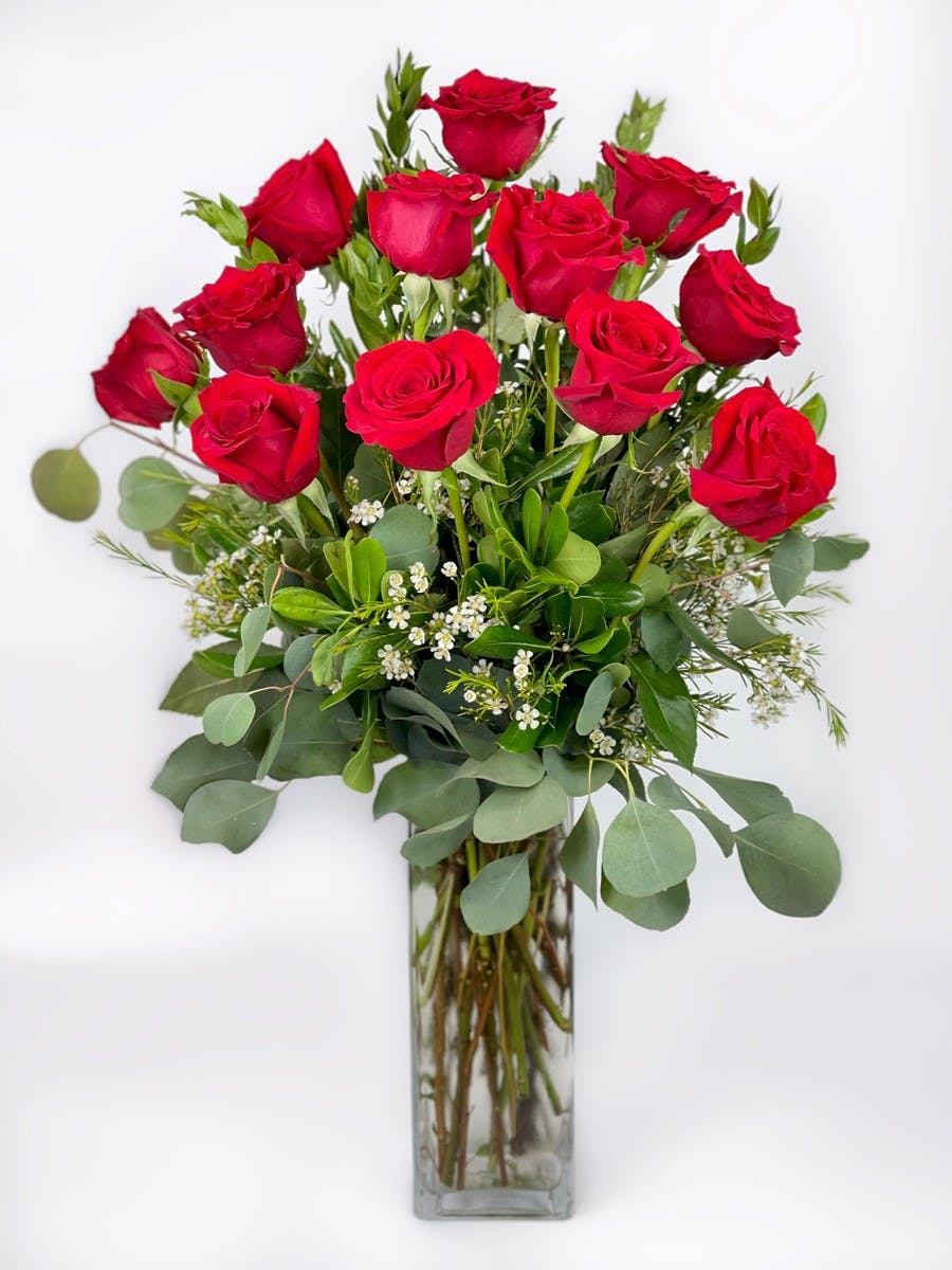 Dozen Long Stem Roses | Salinas (CA) Rose Delivery | Swenson & Silacci ...